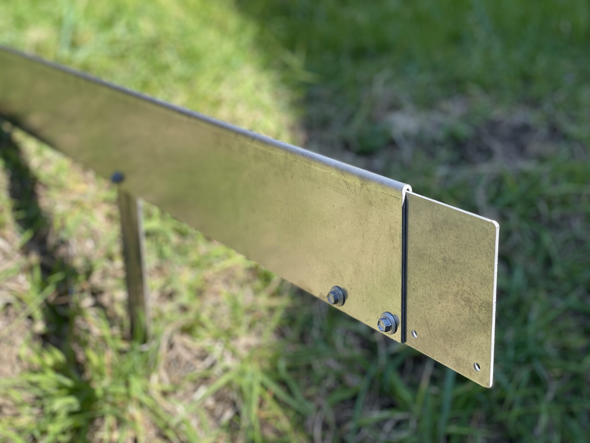 100mm Galvabond Steel Garden Edging - ShapeScaper
